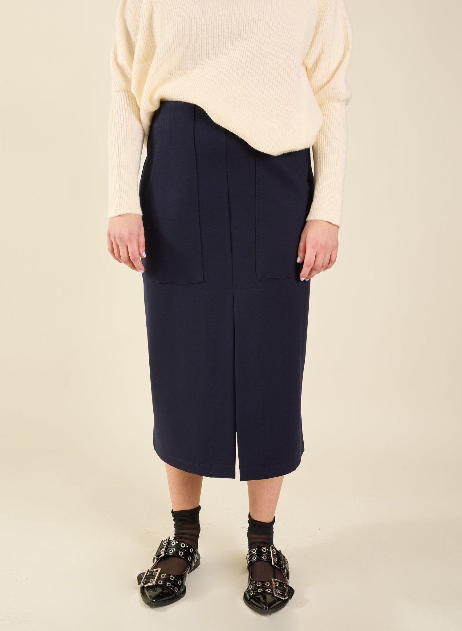 Shop Sustainable Women's Contemporary Clothing | Meg